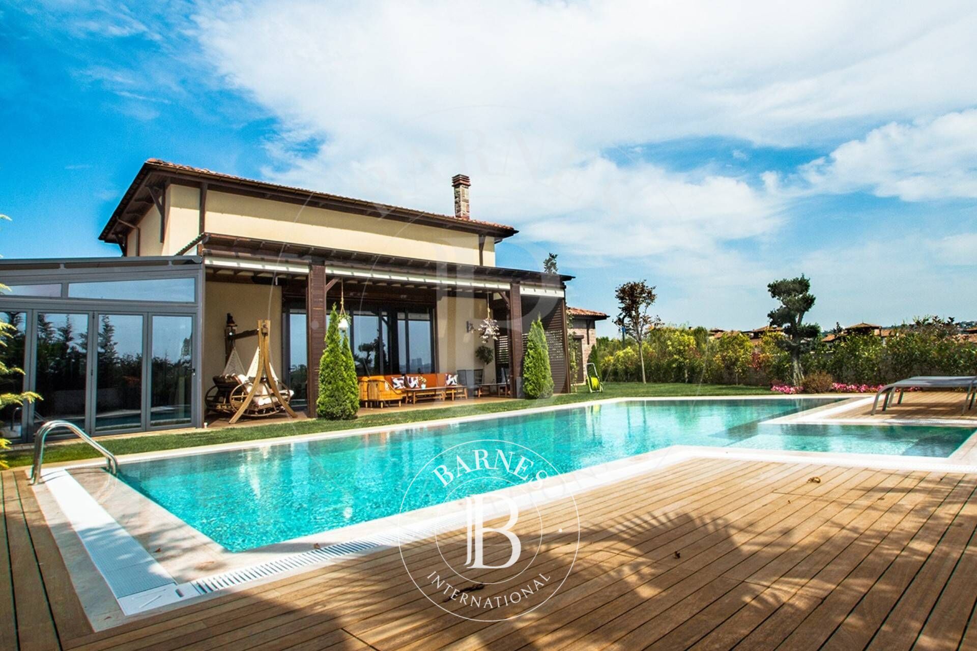 Vivre dans le luxe avec des vues panoramiques à Büyükçekmece,... Ref APG-48