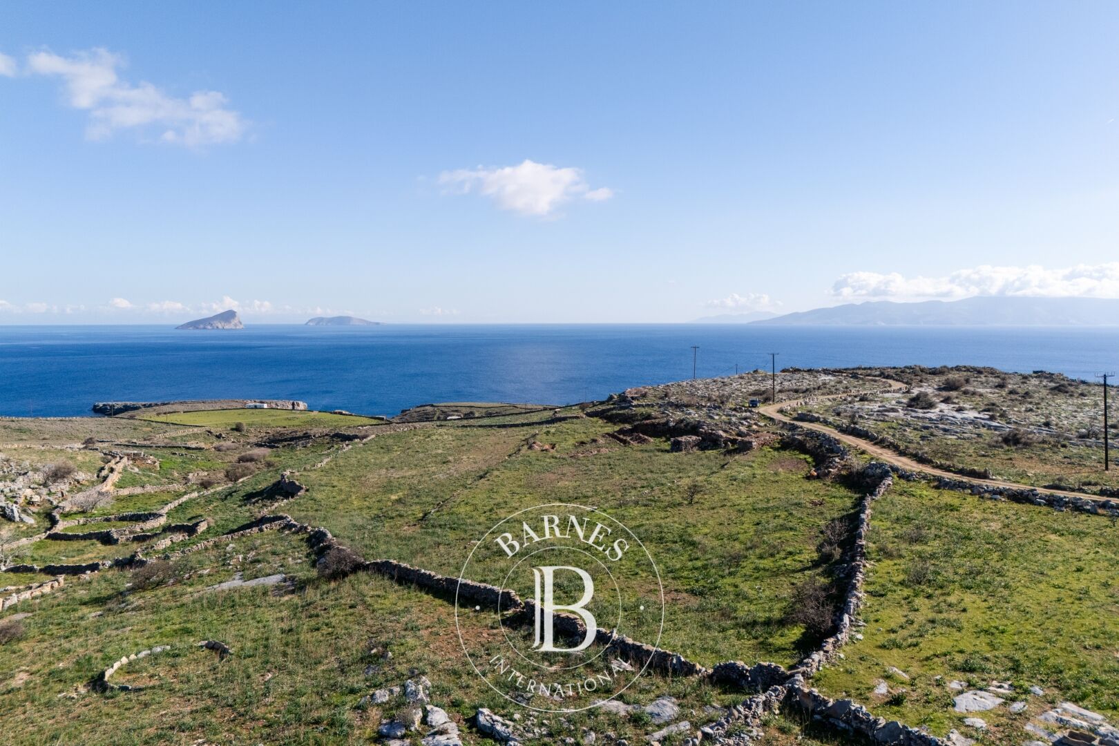 For Sale, Building land Cyclades - 4 650 m² - € 250,000