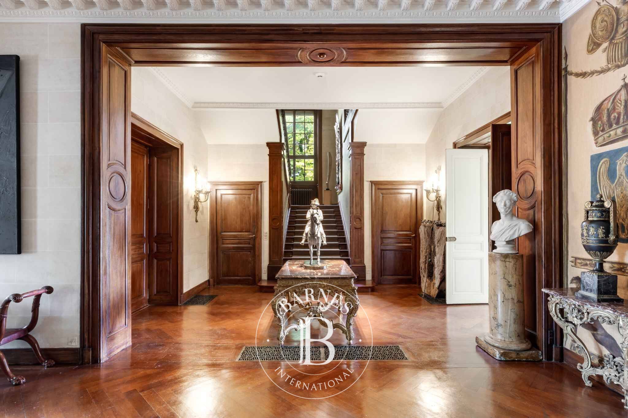 For Sale, Manor house Vandoeuvres 12 Bedrooms - 2 200 m²