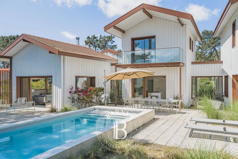 À vendre, Maison Lège-Cap-Ferret 5 Chambres - 230 m² - 2 835 000